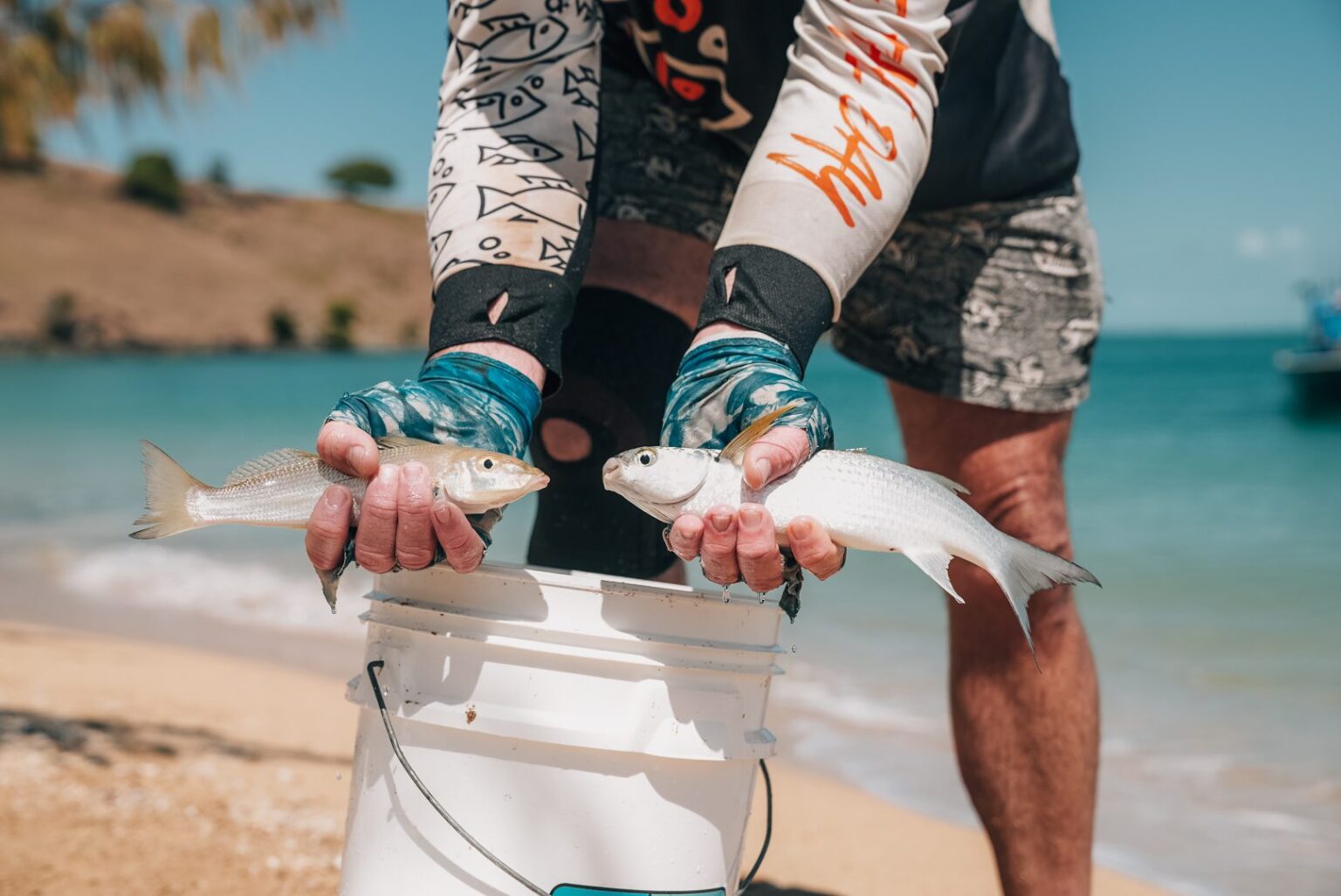 EATING LIVE BAIT CHALLENGE