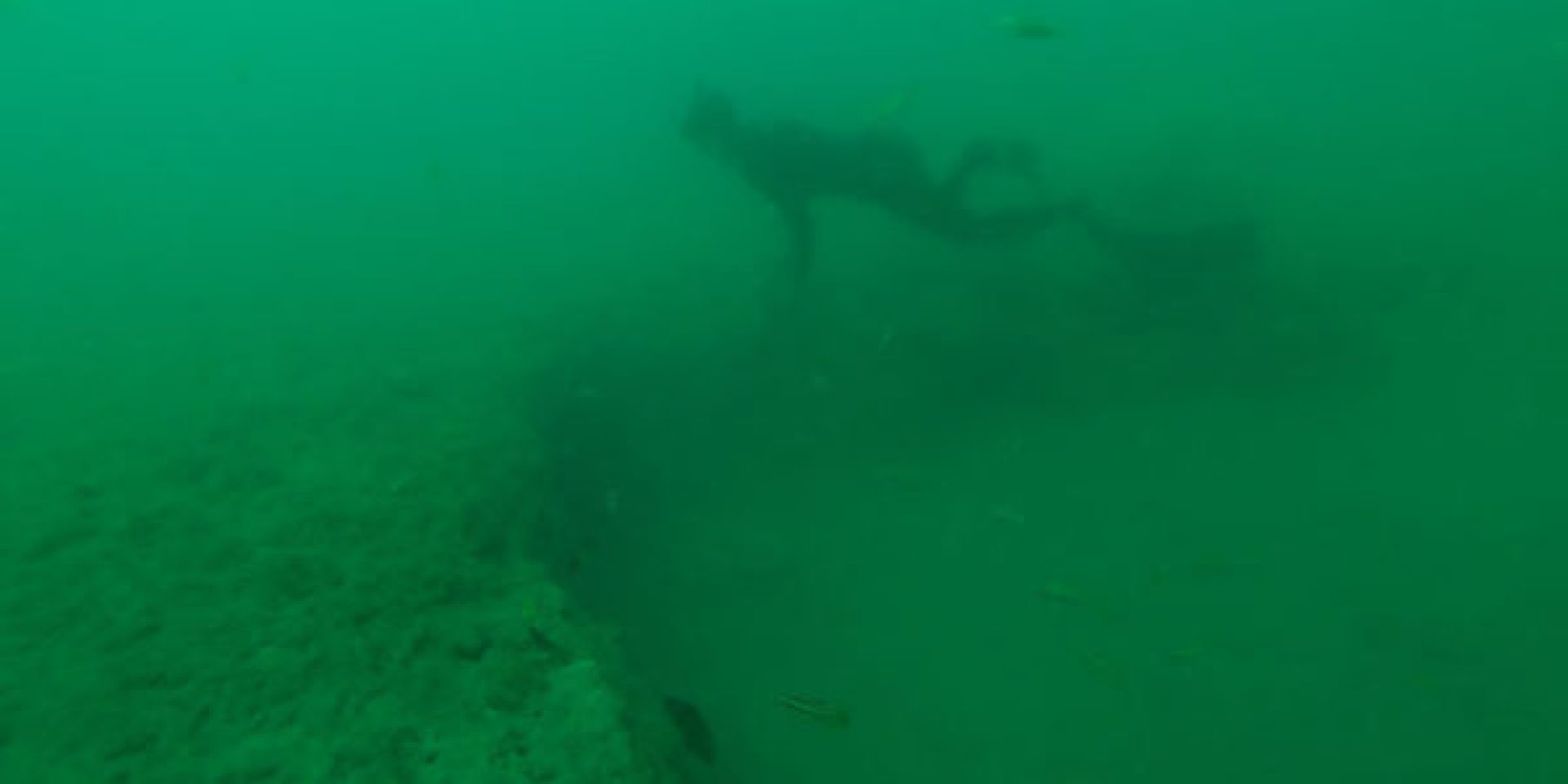 Underwater footage - What Wonky Holes look like - Ryan Moody Fishing